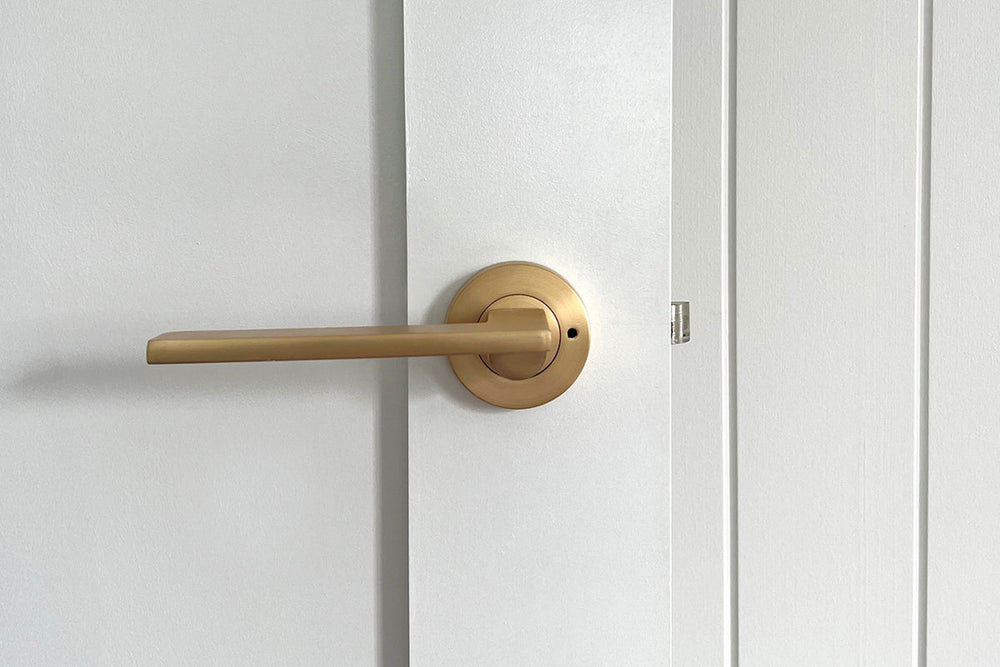 Best Door Handles for Australian Homes: Weatherproof & Stylish- Manovella