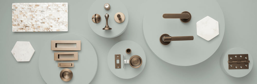 Aged Brass Finish - Manovella