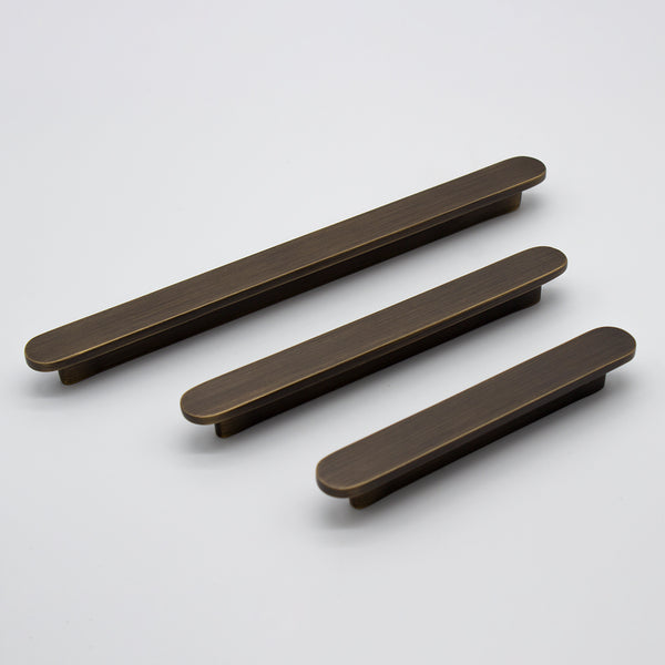 Imogen Aged Brass Oval Profile Cabinet Pull | Manovella